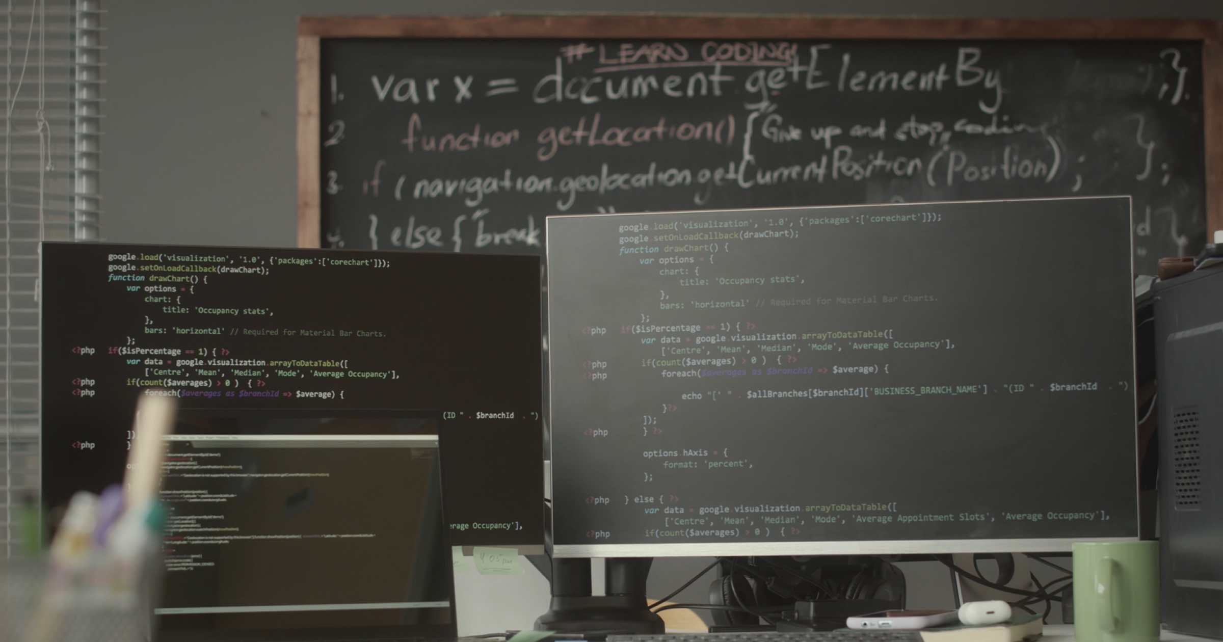 Unlock Agility & Security: A Guide to Legacy Software Modernization - Blog | SEVEN